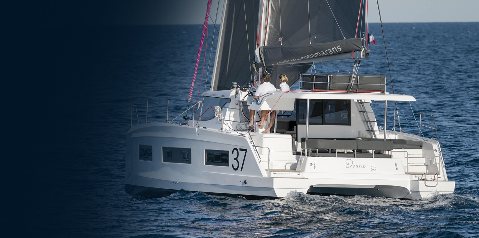 Aventura 37 – Aventura Yachts